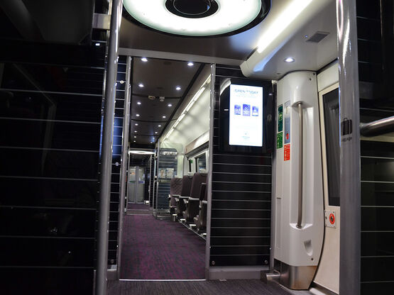 Rail livery, train graphics, wraps & labels for inside & out | Aura