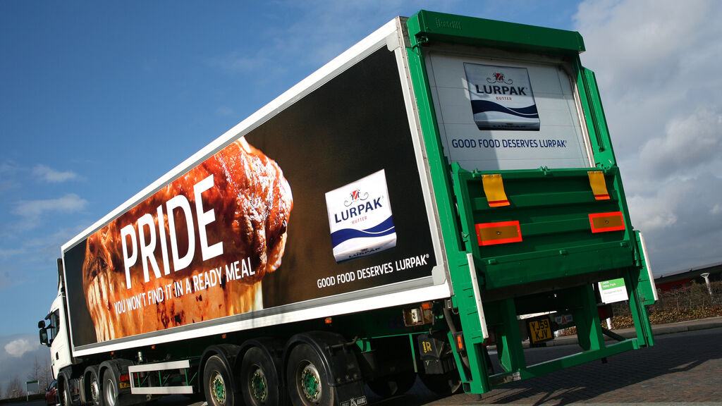 Changeable vehicle messages help Lurpak extend advertising… | Aura