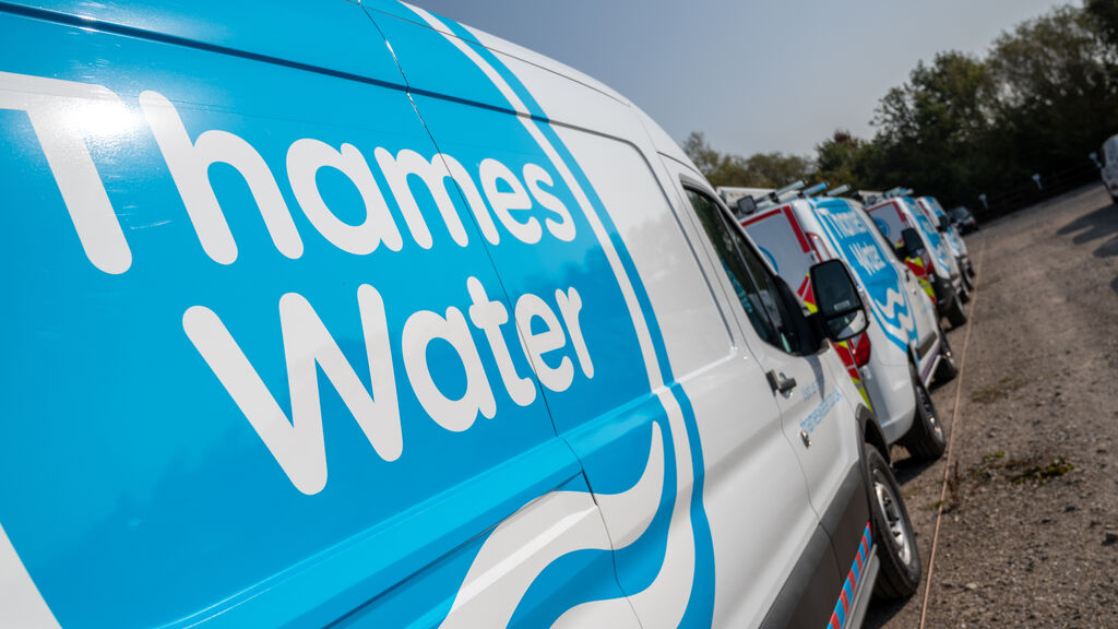 Rebranding the New Thames Water Fleet Livery | Aura